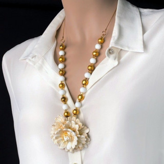Bead Glass Necklaces for your everyday look or as a precious gift idea